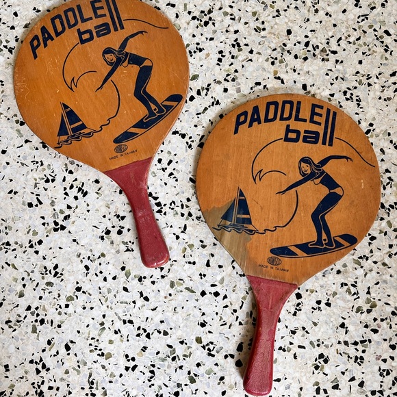 HOWSCO | Wall Decor | Vintage 96s Howsco Surfer Girl Pair Of Wooden ...